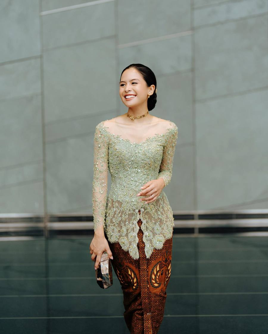 Tersage-Sage, 7 Foto Maudy Ayunda Saat Kembali Jadi Bridesmaid di ...