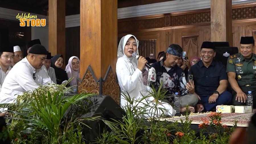 10 Potret Soimah Tampil Berhijab Beda Banget dan Bikin Pangling ... 10 Potret Soimah Tampil Berhijab Beda Banget dan Bikin Pangling ...