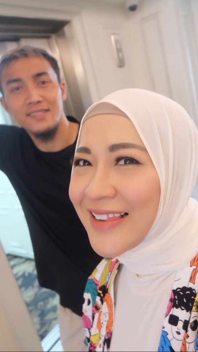Pernah Mengajukan Talak Tanpa Alasan, Intip Foto Keharmonisan Okie ...