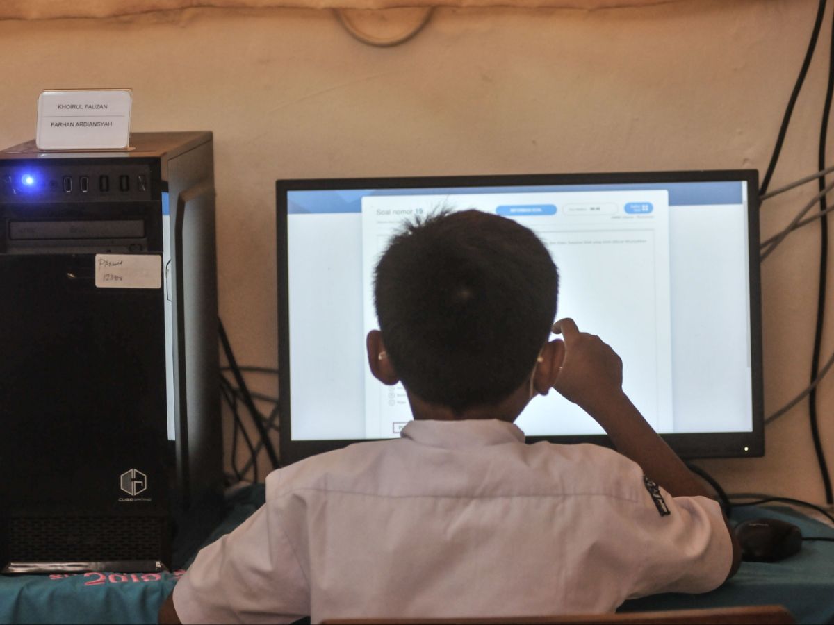 Pengertian Hardware Adalah dan Contohnya Lengkap Beserta Fungsinya