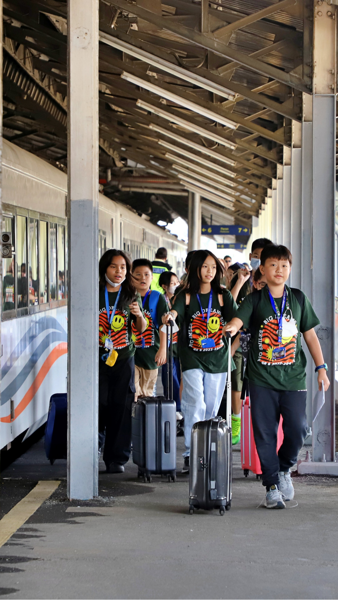 14 Juta Orang Bepergian Naik Kereta Api Selama Libur Natal dan Tahun ...