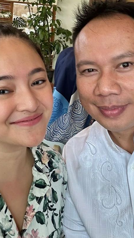 Marshanda Salah Tingkah saat Vicky Prasetyo Ingin Minta Restu ke Ben ... Marshanda Salah Tingkah saat Vicky Prasetyo Ingin Minta Restu ke Ben ...