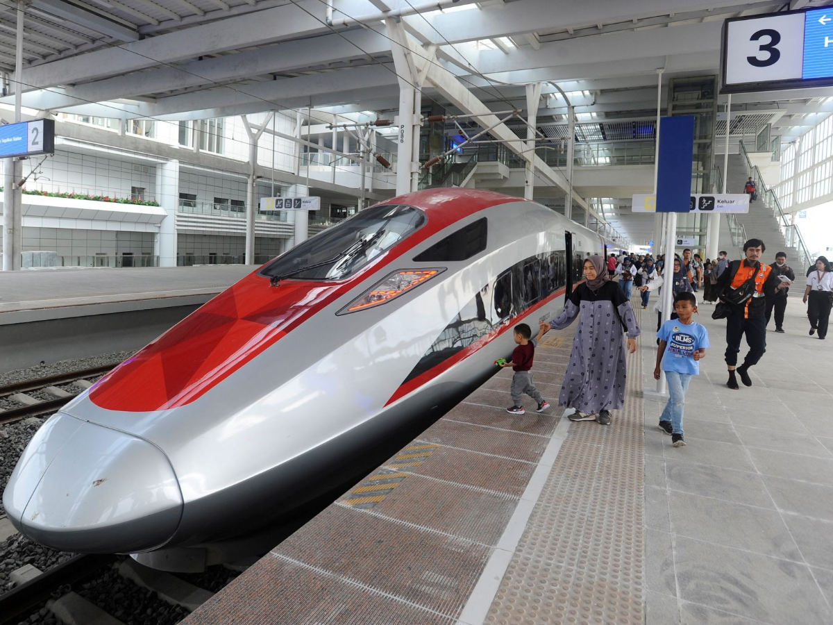 Kaleidoskop: Foto Terbaik Karya Fotografer merdeka 2023