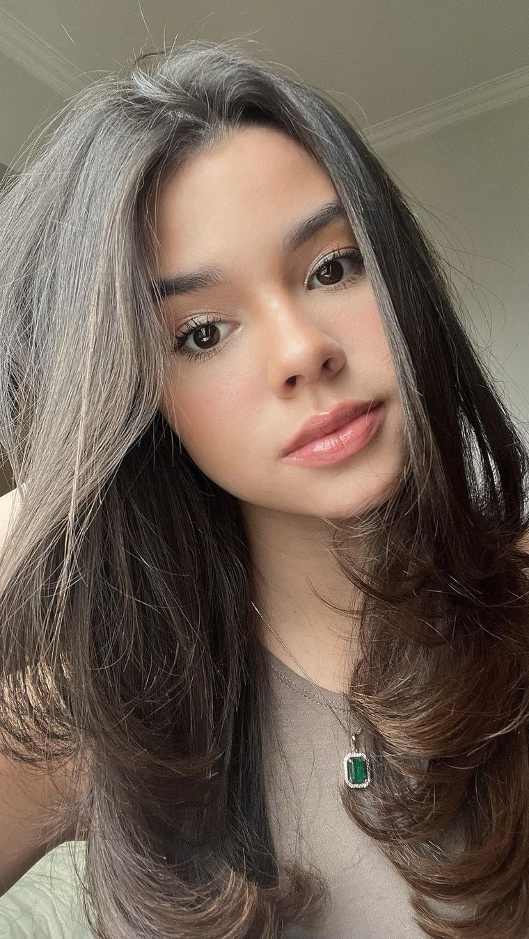 5 Potret Cantik Maria Theodore, Sudah 3 Tahun Menjalin Asmara dengan ...