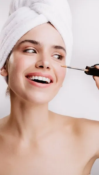 Jerawat Bukan Lagi Masalah Dengan Sandwich Makeup Method