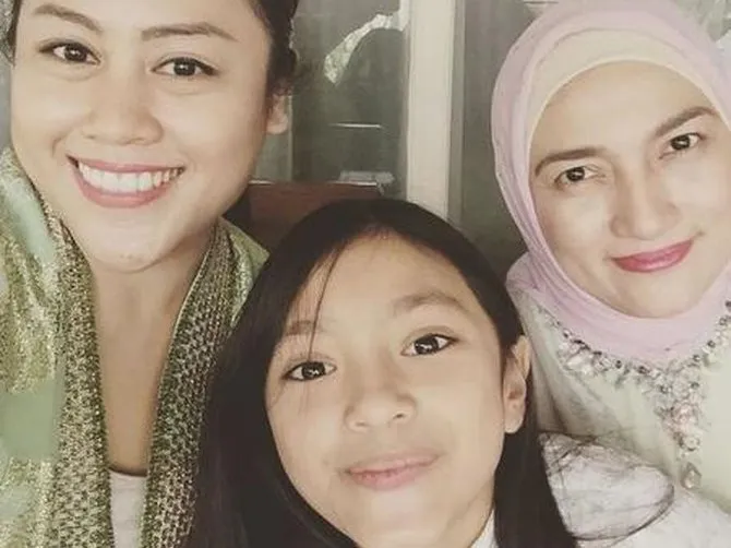 Potret Sarah Amalia Eks Istri Ariel Noah, Kini Kenakan Hijab Makin ...