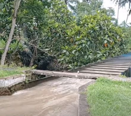 Berlibur ke Talang Londo di Magelang, Saluran Irigasi Kuno yang Jadi ...