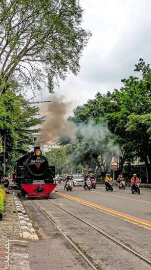 Mengenal Sepur Kluthuk Jaladara, Kereta Uap Legendaris dari Kota Solo