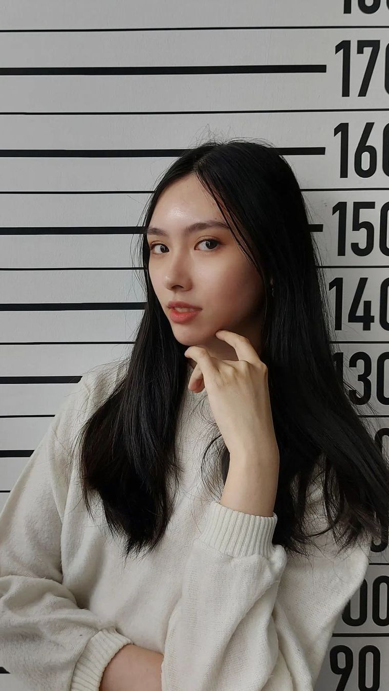 Debut Jadi Idol KPop, Ini Potret Cantik Via Member Baru Beauty Box Asal ...