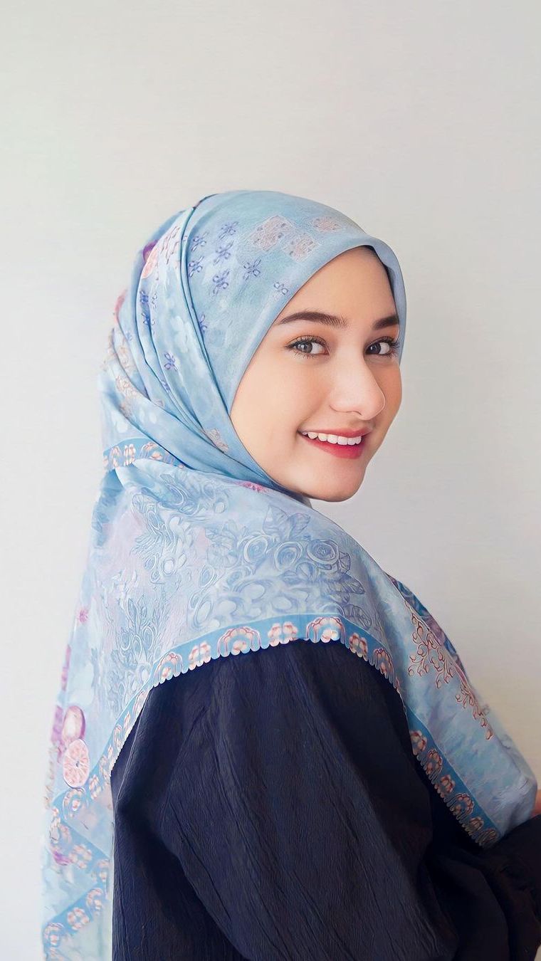 Isyaratkan Siap Kembali Buka Hati, Intip Potret Nadzira Shafa yang Menawan