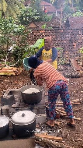 Guyub Rukun, Begini Suasana Penyembelihan Sapi Kurban di Gunungkidul