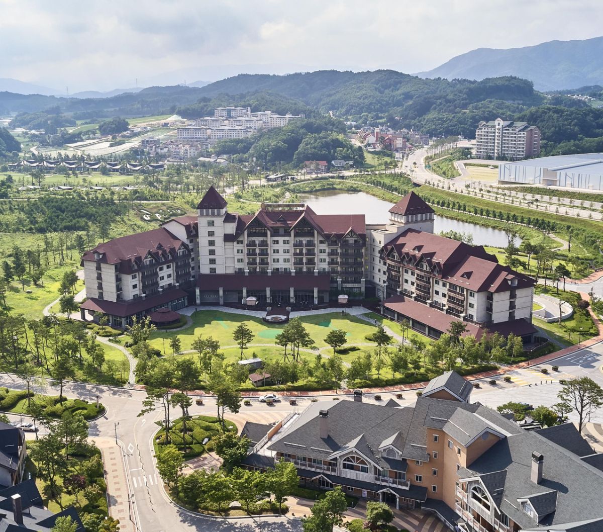 15 Hotel Mewah yang Muncul di Drama Korea Paruh Pertama 2023, dari King ...