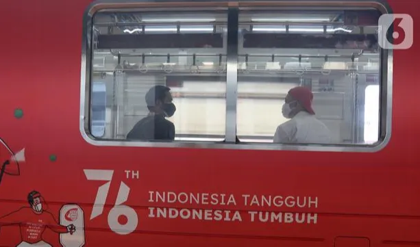 Tiga Bocah Lempari KRL di Depok Pakai Batu Hingga Kaca Pecah, Ini ...