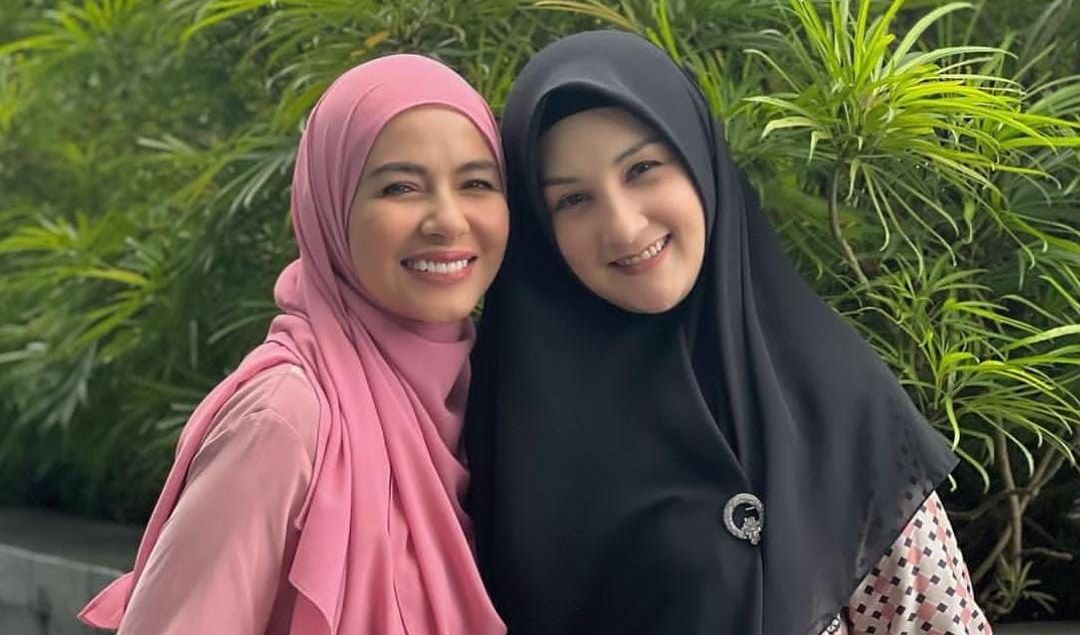 Cantik Berhijab, Potret Terbaru Mona Ratuliu saat Ikut Kajian Bareng ...