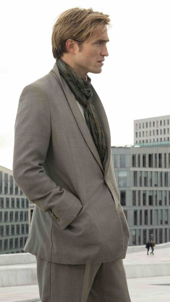 Top 5 Movies Starring Robert Pattinson | trstdly.com