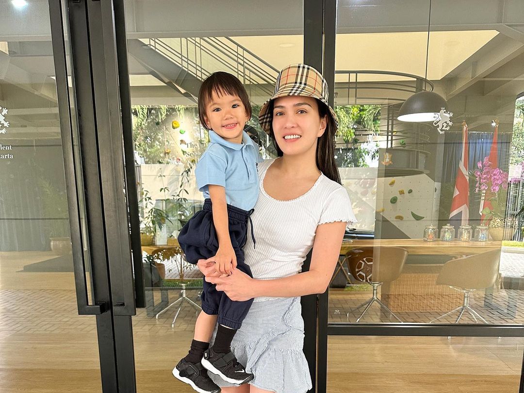 Potret Shandy Aulia saat Momong Anak, Siap Jadi Single Mom Usai Resmi ...