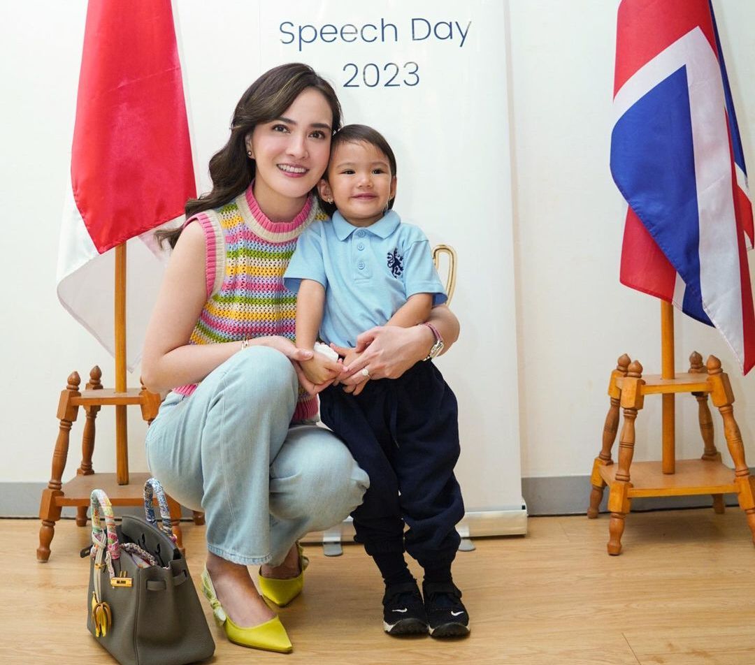 Potret Shandy Aulia saat Momong Anak, Siap Jadi Single Mom Usai Resmi ...