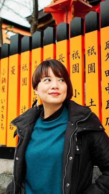 Biasa Tampil Tomboi hingga Kini Kenakan Gaun, Intip Potret Transformasi ...