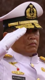 Potret Jenderal Bintang Empat TNI Lulus Cumlaude, Kini Sandang Gelar Doktor