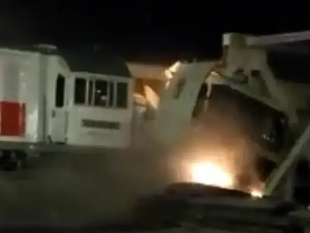 Tabrakan Truk vs KA Brantas di Semarang, Benarkah Karena Mesin Mati? Ini Penyebabnya