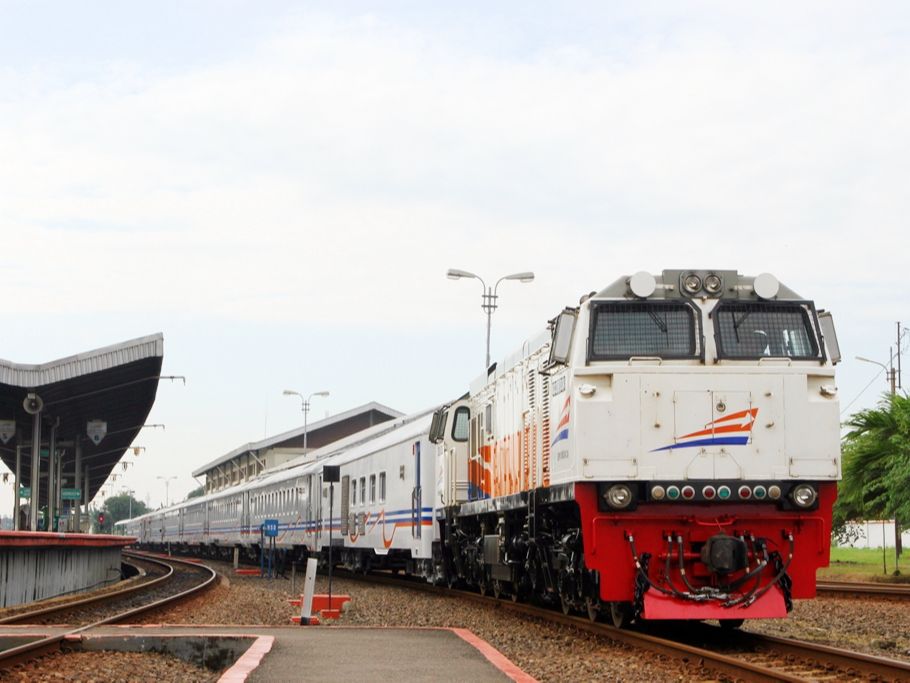 Tabrakan Truk vs KA Brantas di Semarang, Benarkah Karena Mesin Mati? Ini Penyebabnya