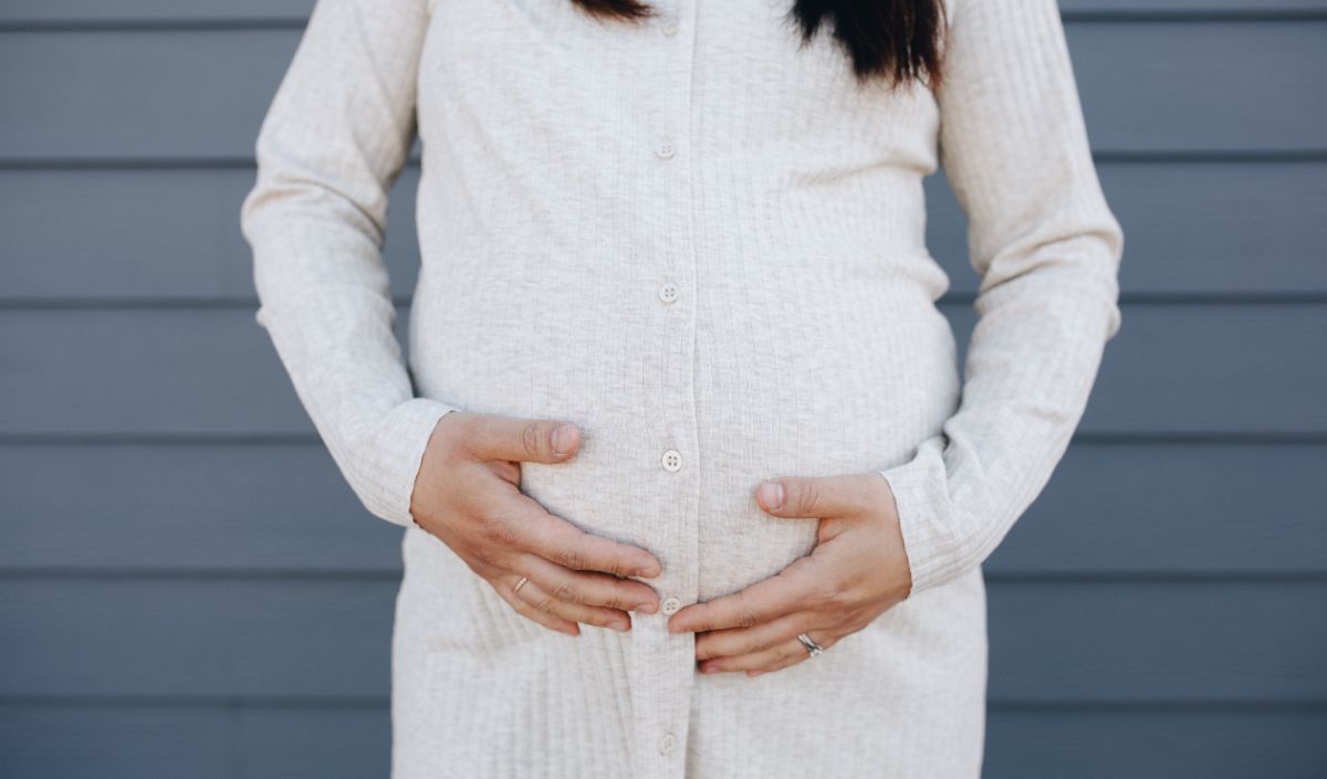 Panduan Memilih Pakaian yang Tepat untuk Ibu Hamil