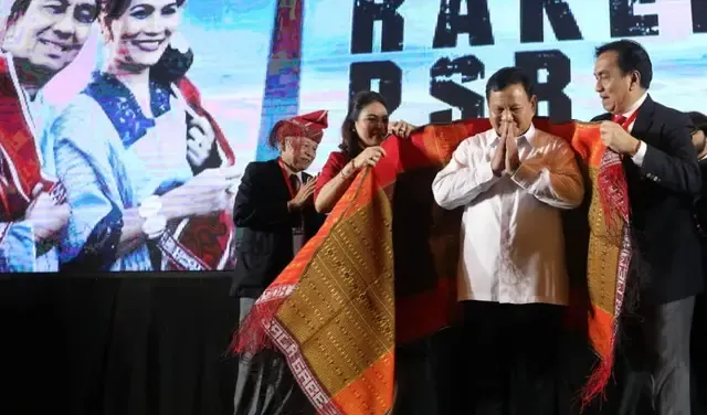 Tiga Tokoh PDIP Dibawa ke Meja Etik Usai Bertemu Prabowo