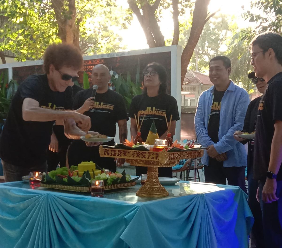 Setengah Abad Band God Bless, Bicara Tentang Kenangan dan Musik Rock ...