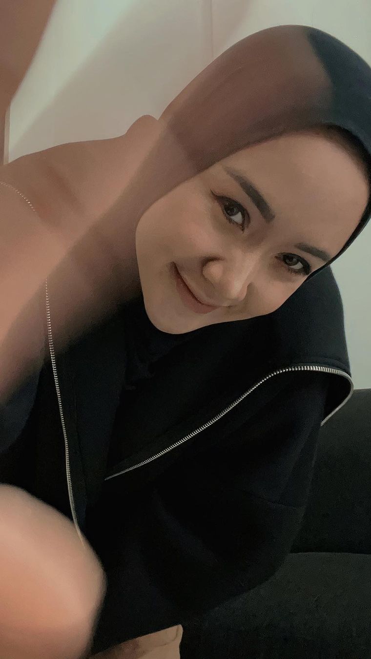 Cita Citata Ganti Nama Panggung Pakai Nama Asli, Unggahan Terbarunya Ini Jadi Sorotan | merdeka.com