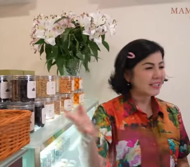 Potret Kafe 'Mamitoko' Milik Desiree Tarigan, Tempatnya Mungil tapi Estetik