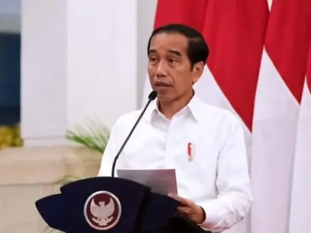 Reaksi Jokowi soal Airlangga Diperiksa Kejagung terkait Kasus Mafia Minyak Goreng