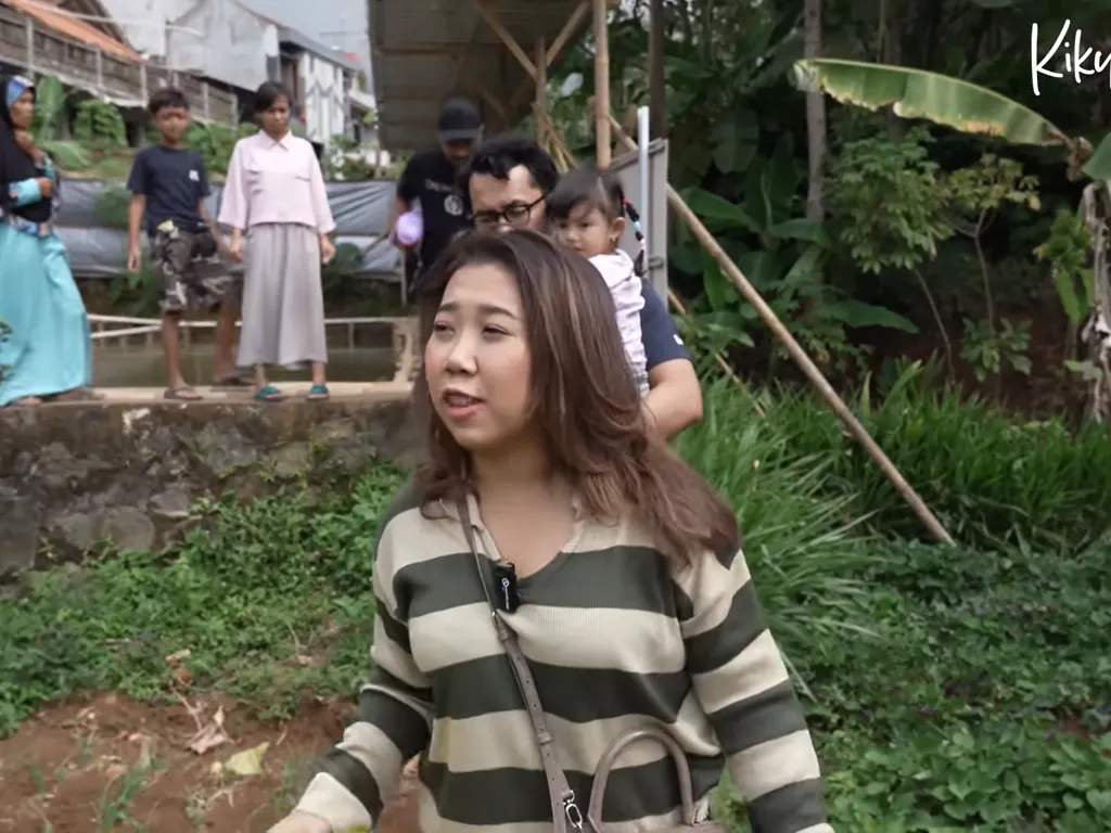 Kiky Saputri Ajak Suami Pulang Kampung ke Garut Lihat Tanah yang Akan Dibangun dan Domba
