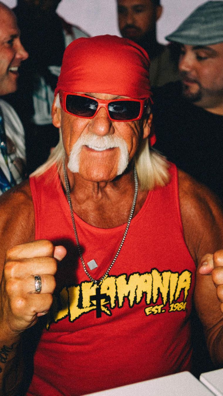 Hulk Hogan, WWE Icon, Engaged at 69 to His Girlfriend Sky Daily ...