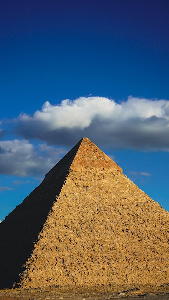 7 Fun Facts About The Pyramids of Giza | trstdly.com