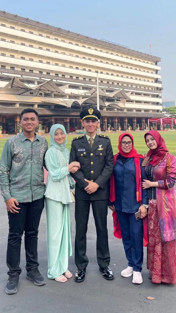 Potret Terbaru Enzo Taruna Akmil Keturunan Prancis Usai Dilantik jadi ...