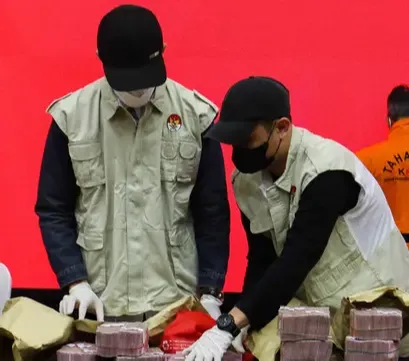 Ramai-Ramai Anak Buah Asep Guntur Kecewa ke Pimpinan KPK: Cuci Tangan ...