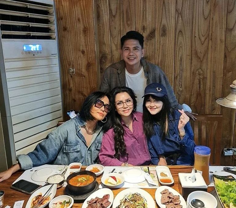 Cerita Masa Lalu Usai 29 Tahun Cerai Ronnie Sianturi & Atiek CB, Kini jadi Sahabat 'Sudah Dapat ...