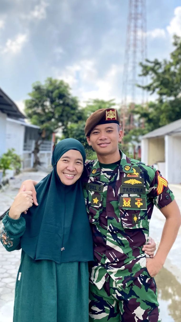 Potret Ibu & Putranya Sama-sama Perwira TNI, Bundanya Cantik Berpangkat Letkol Anaknya Ganteng ...