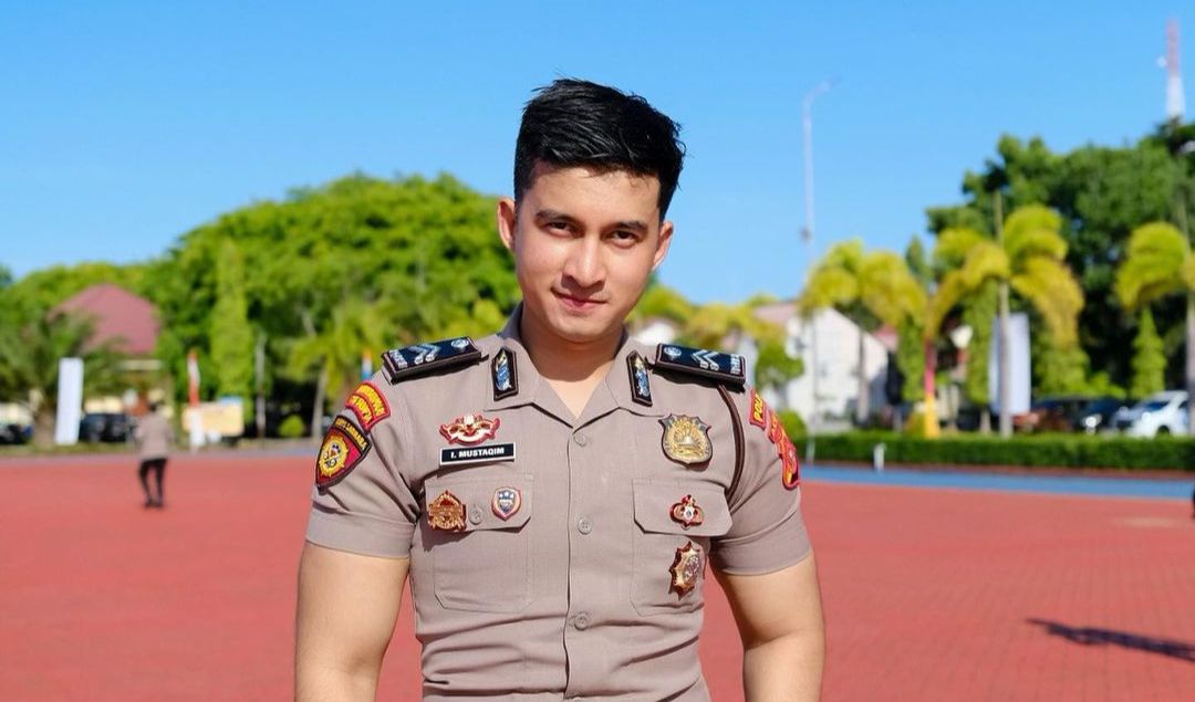 'Bhayangkari Paling Cantik di Indonesia', Potret Istri Polisi Viral ...