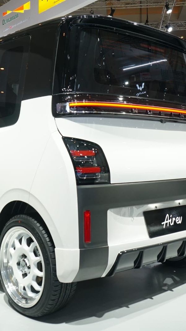 Potensi Modifikasi Mobil Listrik Mini Wuling Air ev