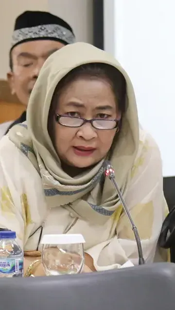 Cinta Mega yang Diduga Main Slot Masih Bekerja di DPRD DKI, Ini ...