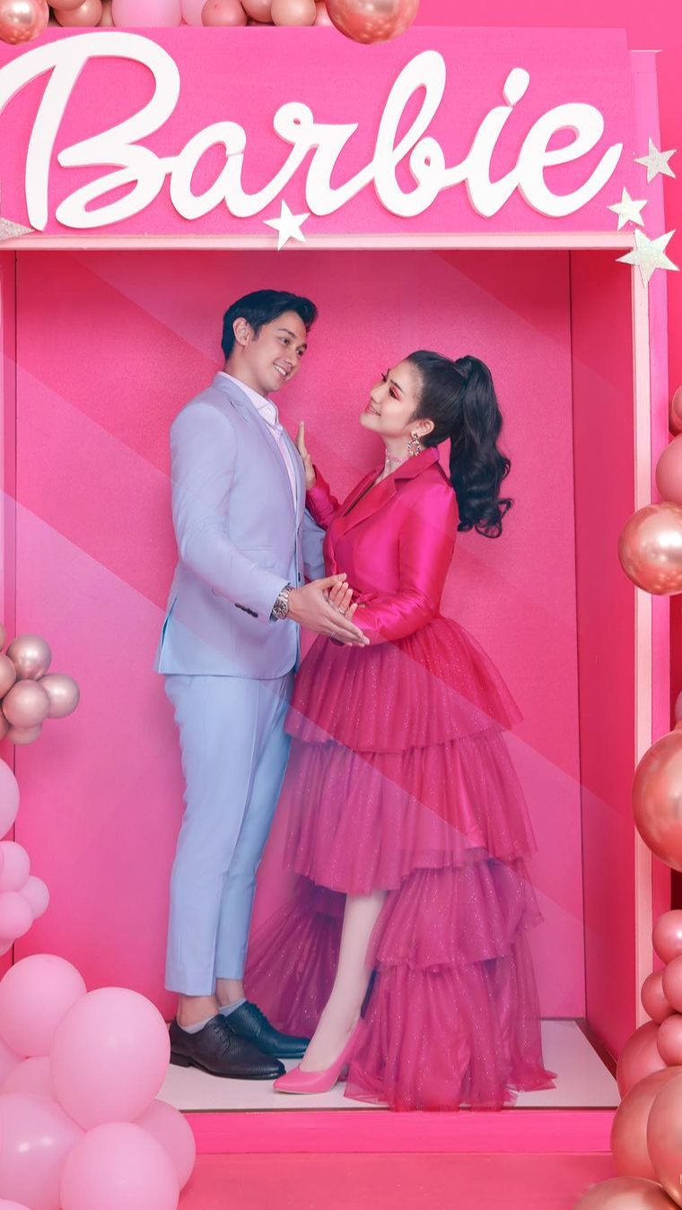 Potret Keluarga Felicya Angelista Photoshoot Ala Barbie, Bak Nyata