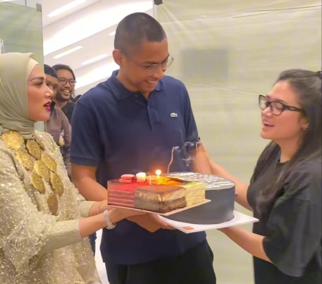 Potret Kejutan Ultah Mulan Jameela Untuk Putri Cantiknya Tiara Savitri ...