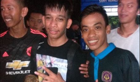 Awalnya Fans Kini Lawan Tanding Futsal, Kisah Pria Bertemu Sang Idola ...
