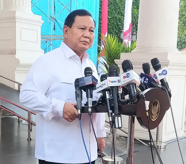 Momen Prabowo Bareng Gibran Hadiri Hari Veteran Nasional Momen Prabowo Bareng Gibran Hadiri Hari Veteran Nasional