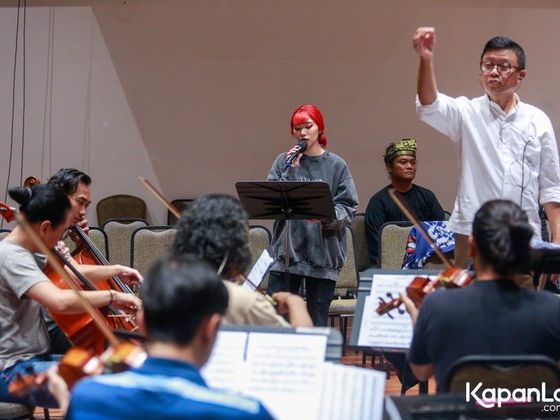 Potret Isyana Sarasvati yang Cantik dengan Busana Merah saat Latihan ...