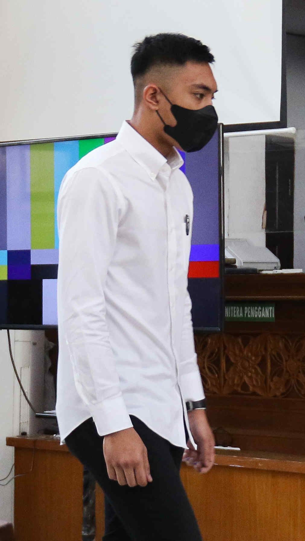 FOTO: Suasana Sidang Tuntutan Mario Dandy yang Ditunda hingga 15 ...