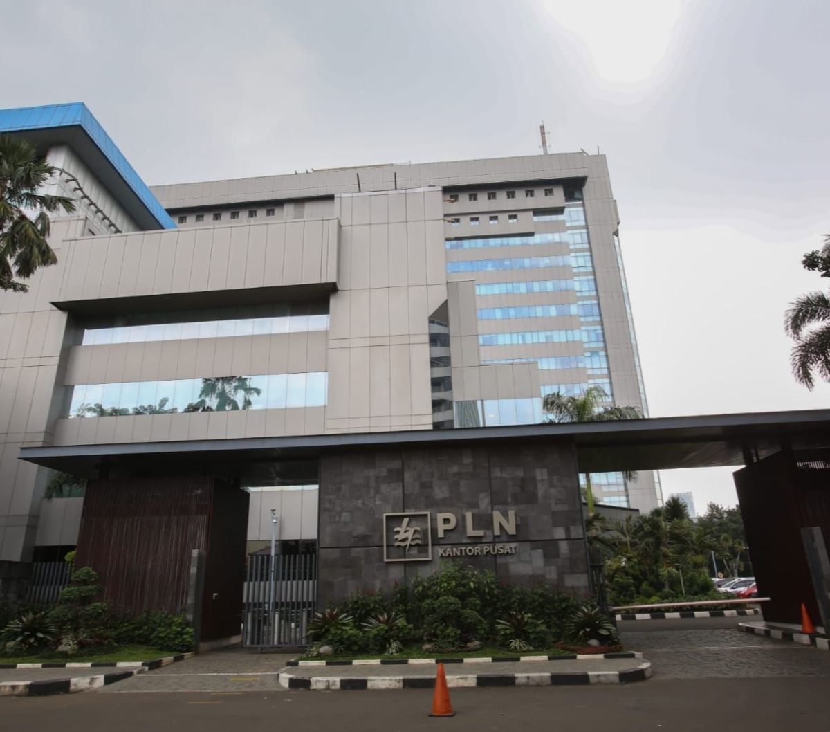 Inovasi dan Transformasi Digital, PLN Tembus 2 Terbaik Daftar Fortune ...