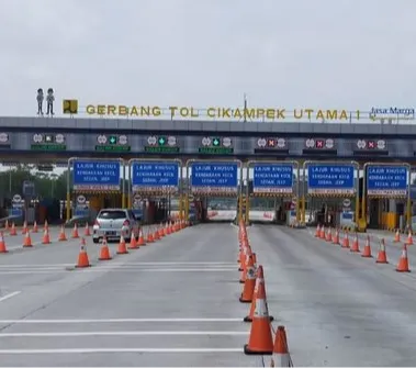 Awas Macet, Ada Perbaikan Jalan di Ruas Tol Jakarta-Cikampek