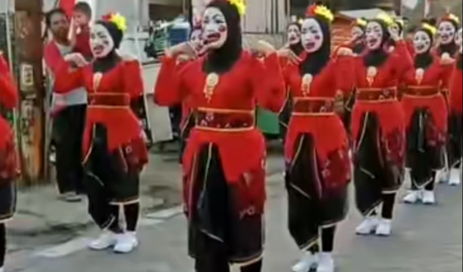 Deretan Aksi Kocak Emak-emak Lomba 17-an, Sukses Bikin Ngakak